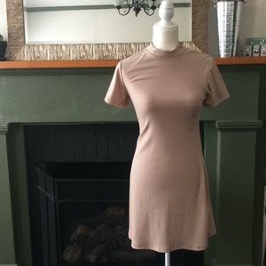 Dresses | Super Comfy Tan And White Dress | Poshmark